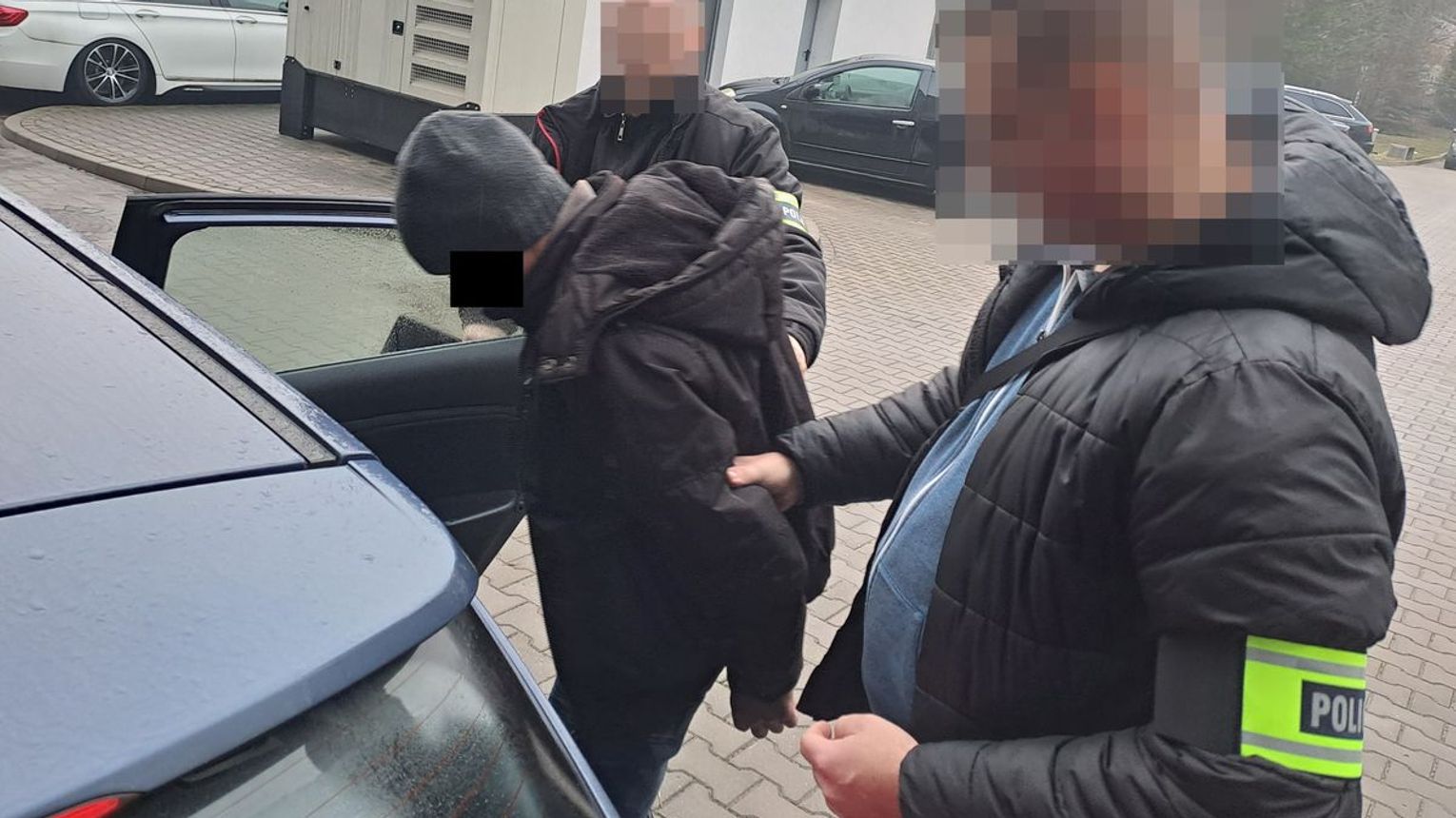 Zaskoczony w ukryciu – 41-latek zatrzymany przez kryminalnych Zaskoczony w ukryciu – 41-latek zatrzymany przez kryminalnych